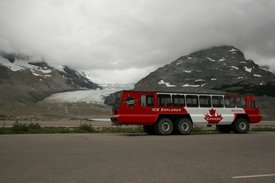Columbia Icefield Ice Explorer